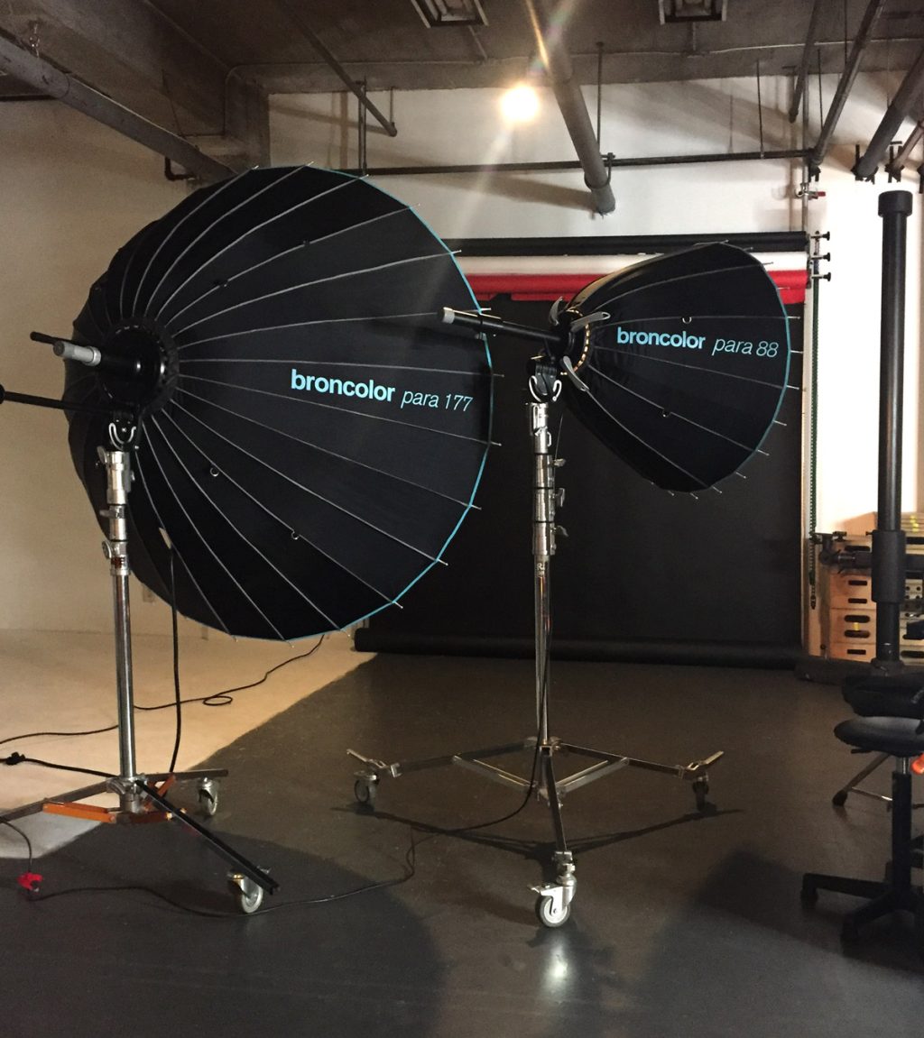 Shooting Beauty With Broncolor Paras vs. Beauty Dish - Master Beauty ...